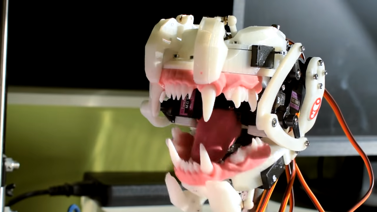 This Animatronic Mouth Mimics Speech With Servos – Lynn Red